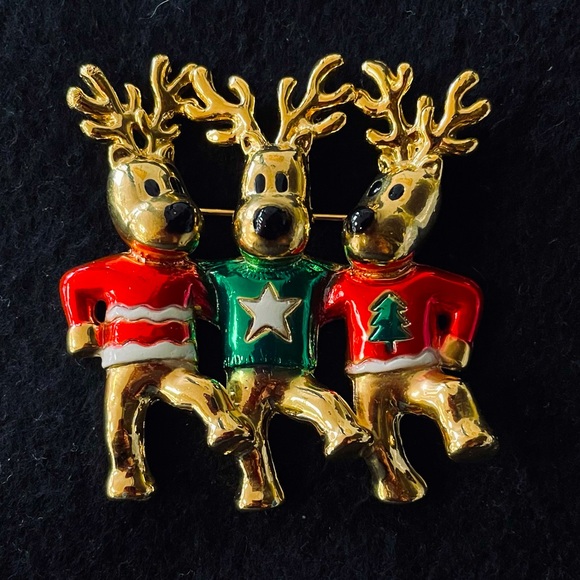 Ajc | Jewelry | Vintage Ajc Dancing Reindeer Christmas Brooche Pin ...